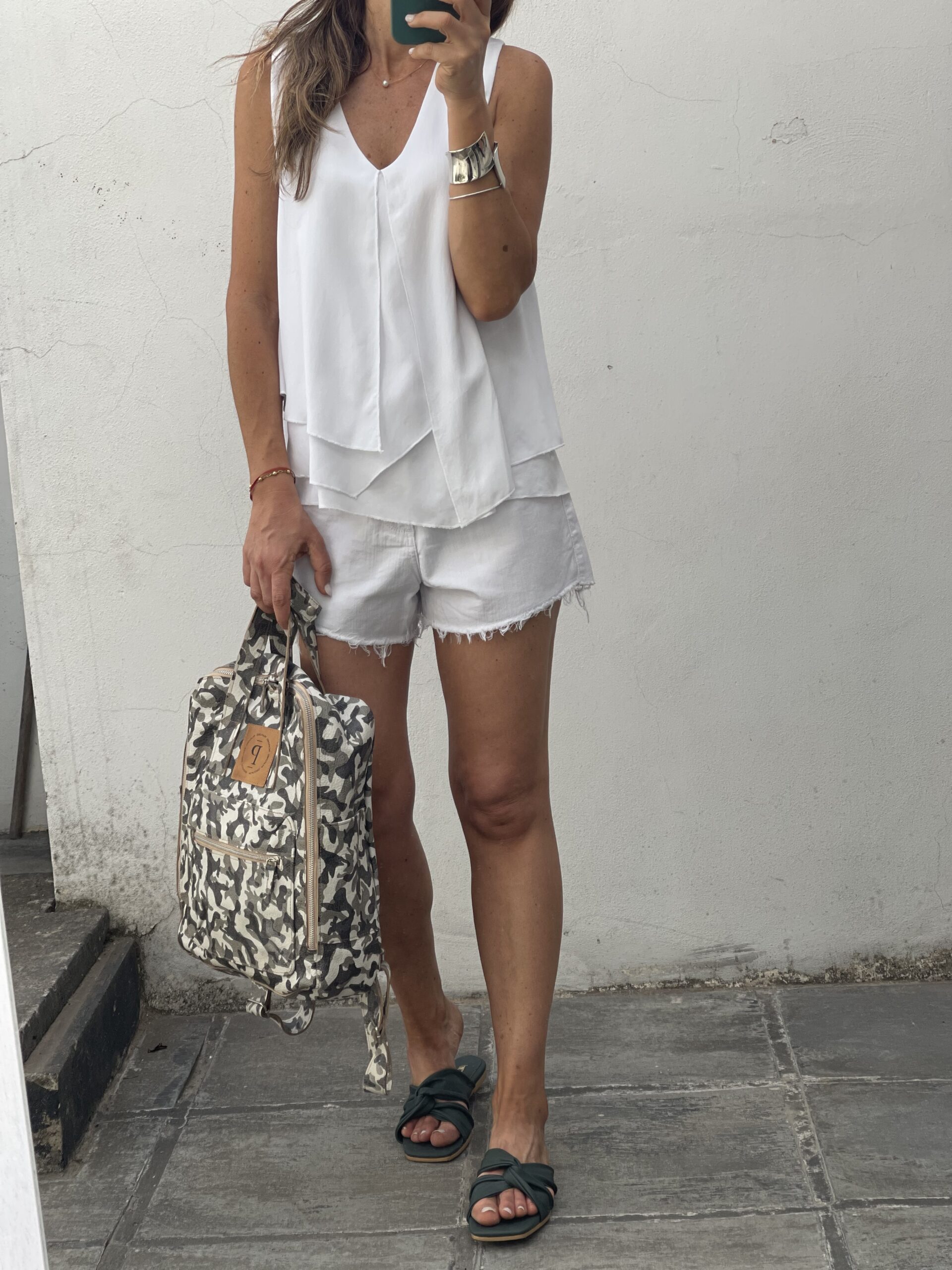 SHORT BLANCO con SPANDEX - Picaflores Tienda