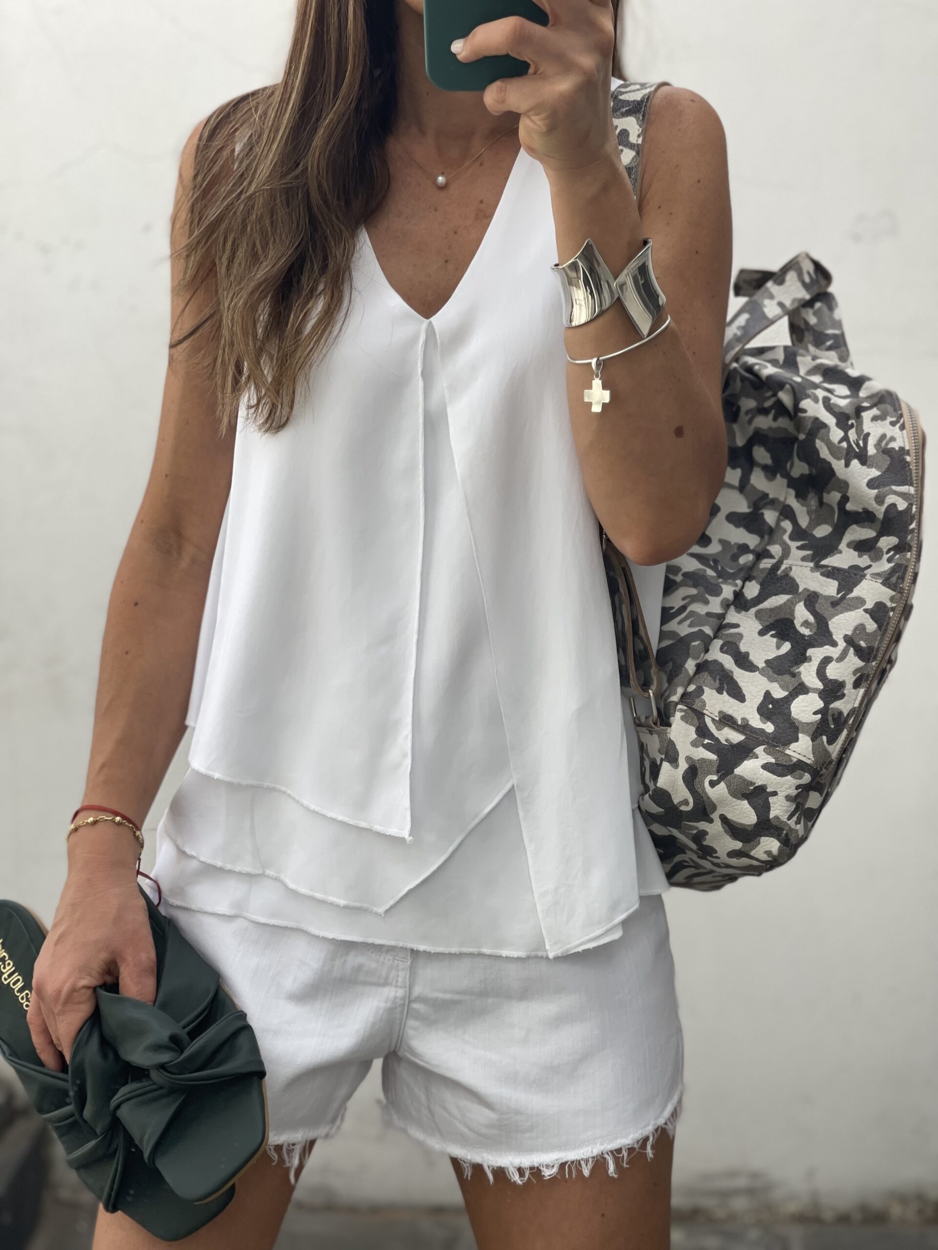 SHORT BLANCO con SPANDEX - Picaflores Tienda